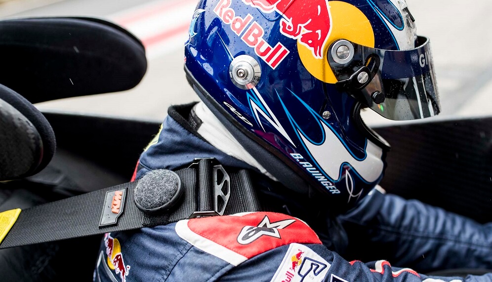 Extreme sound that takes you inside the action · Jabra Blog
