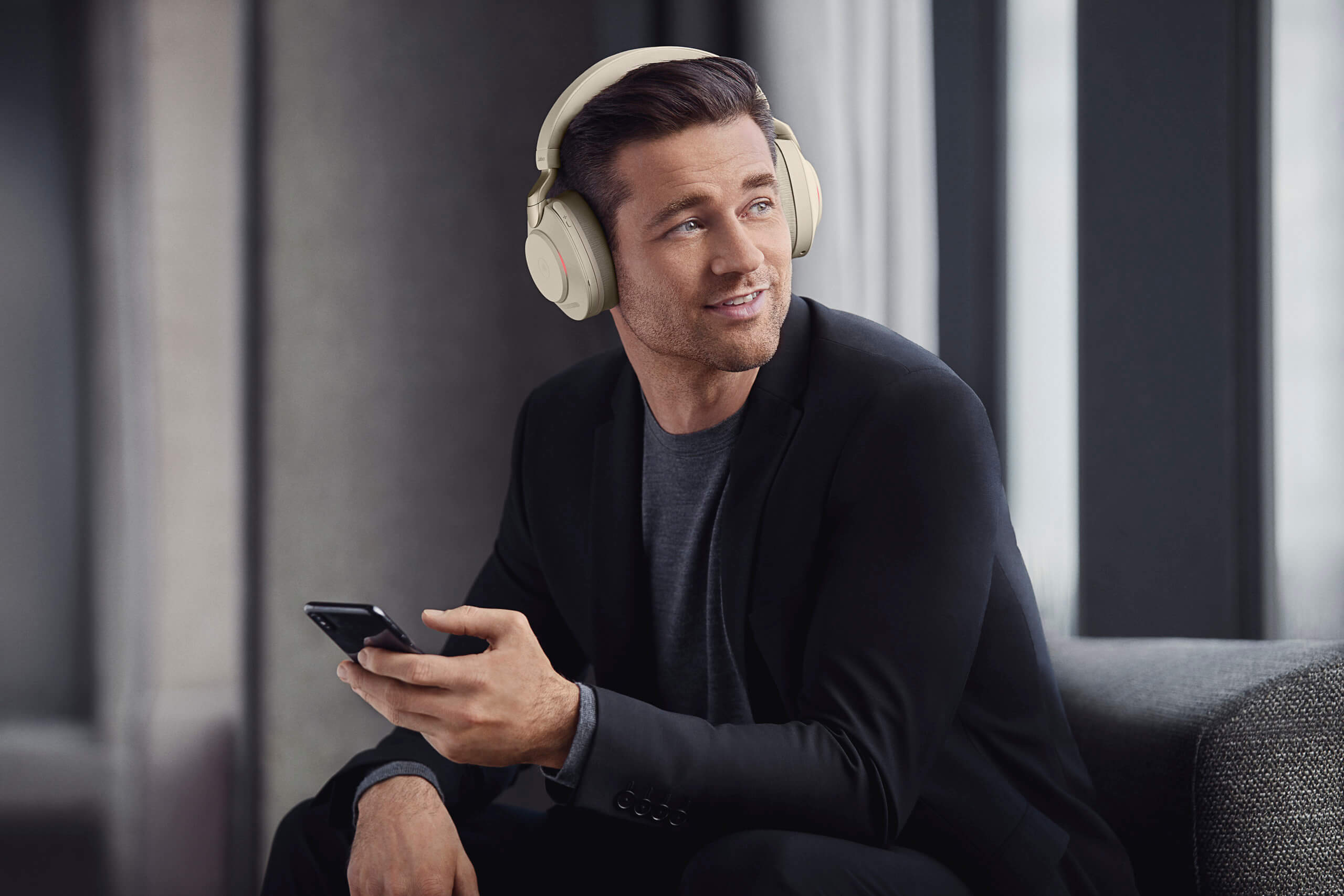 A Manager’s guide to remote work · Jabra Blog