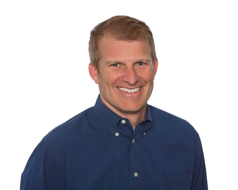 Effective presenting and communication in virtual environments with ...