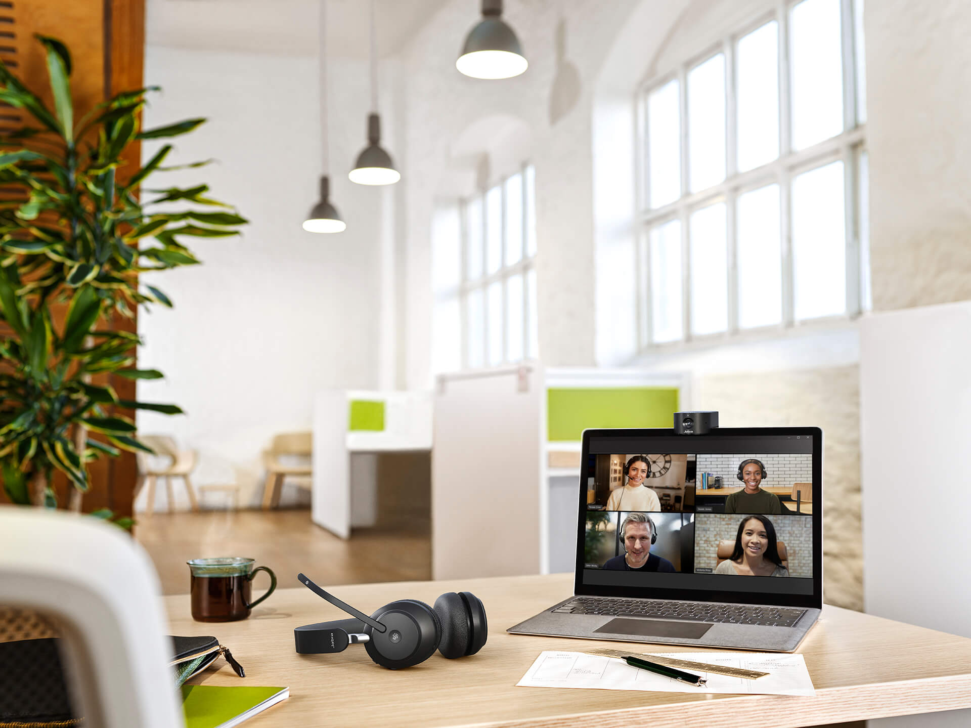 Enabling activity-based workspaces with IT · Jabra Blog